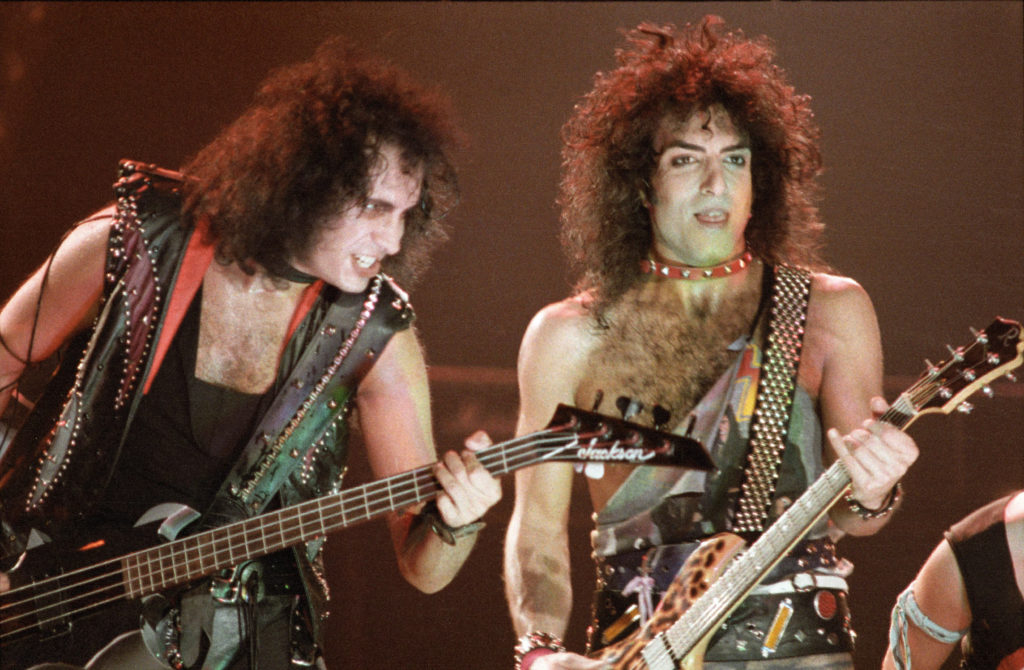 KISS sin maquillaje | Universal 88.1 FM
