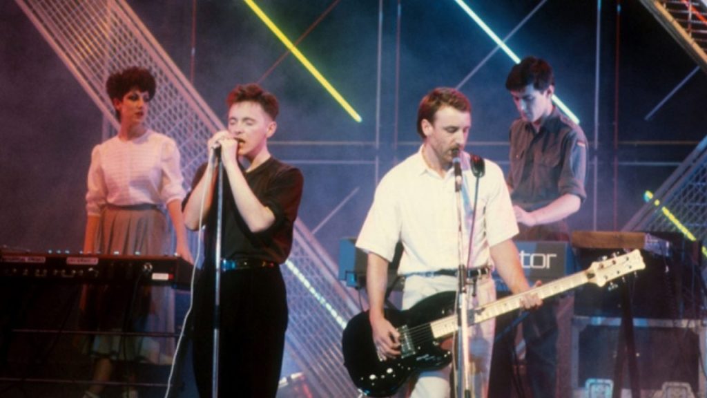Celebrando 41 Años de "Blue Monday": El legado de New Order | Universal ...