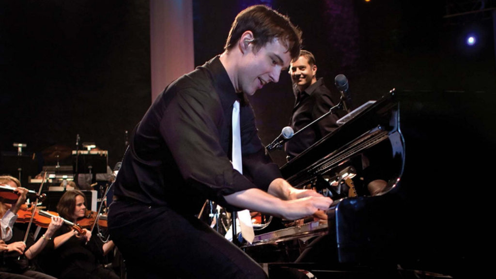 ¿Cuál es el primer trabajo discográfico de Michael Cavanaugh ...