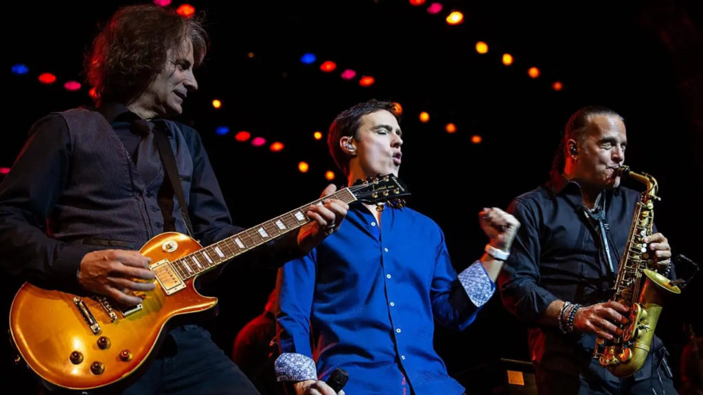 ¡Michael Cavanaugh prepara su concierto en México con una visita a Cabo ...