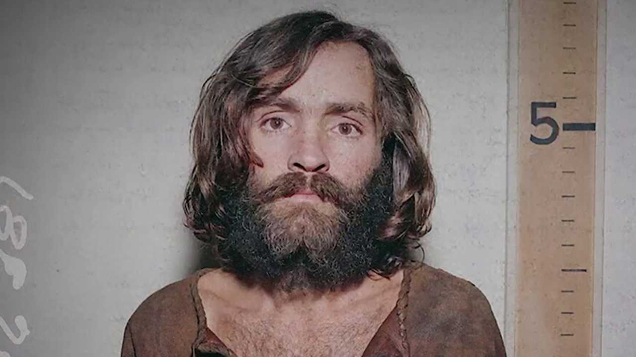 La canción de The Beatles que Charles Manson hizo su himno | Universal ...